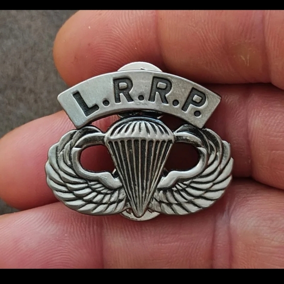 Unique Vintage | Accessories | Vintage Us Army Paratrooper Jump Wings ...